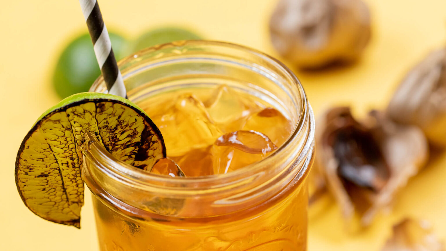 Black Garlic Gin and Tonic – Kitchen Alchemy